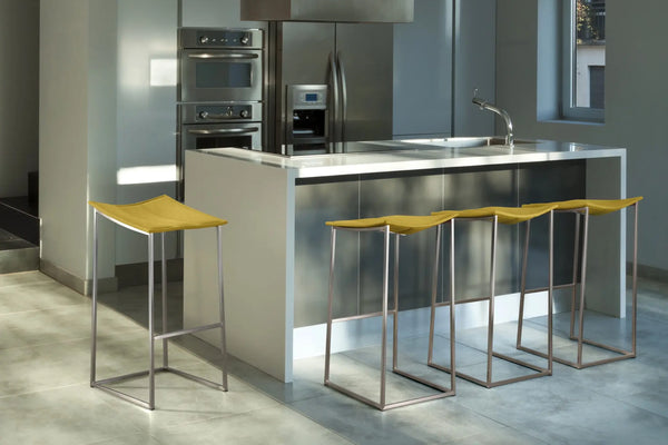 The contemporary Bocca stool customized by Trica.