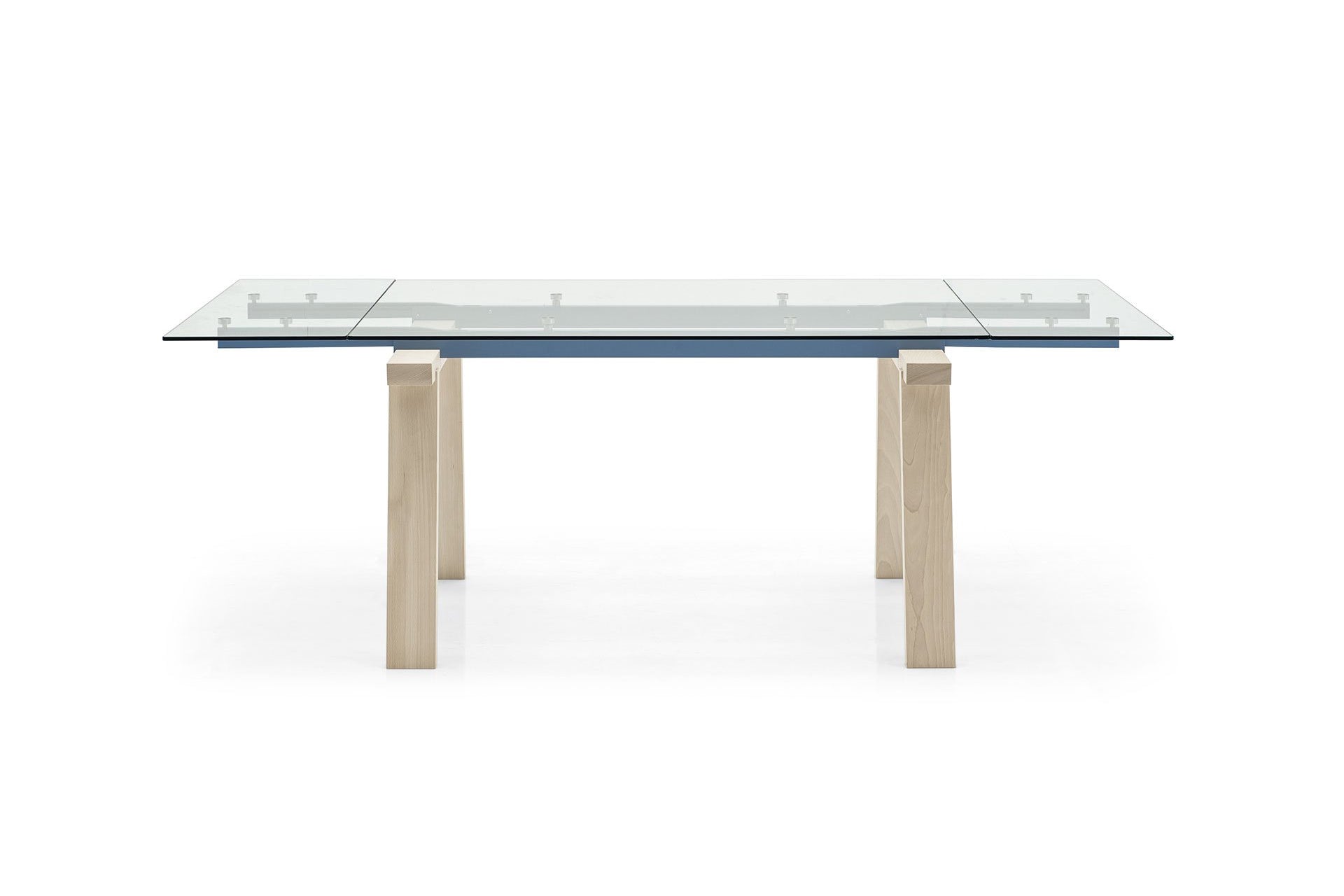 The customizable Levante extendable table made by Calligaris. - Five ...